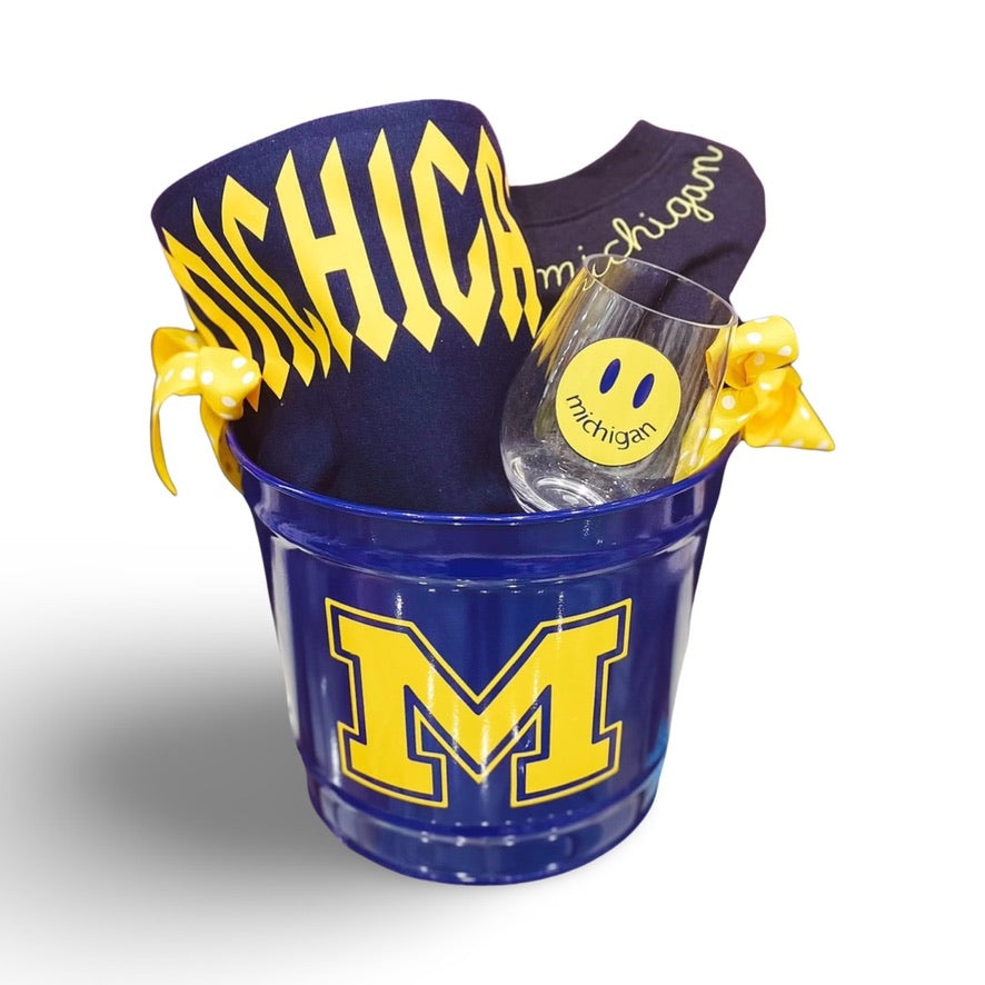 Personalized College Buckets – Jeannine's Gifts RVC